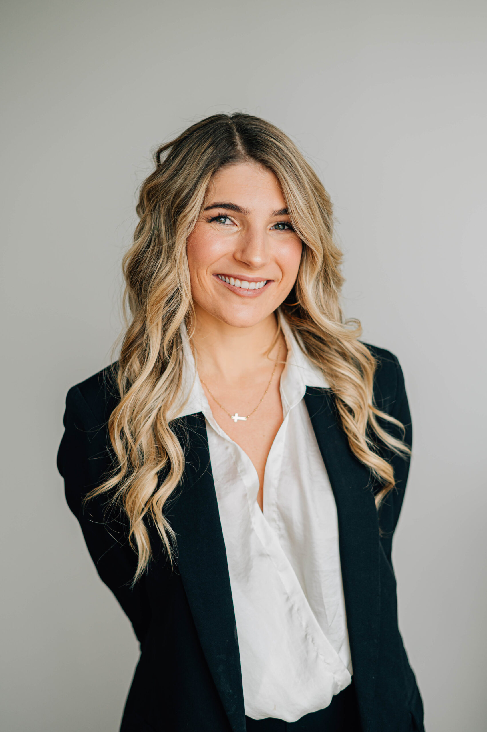 Rebecca Brizendine - Oak Stone Properties